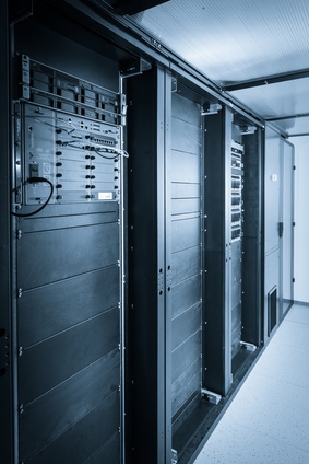 What are the Main Differences Between a Dedicated Server and a Cloud ...